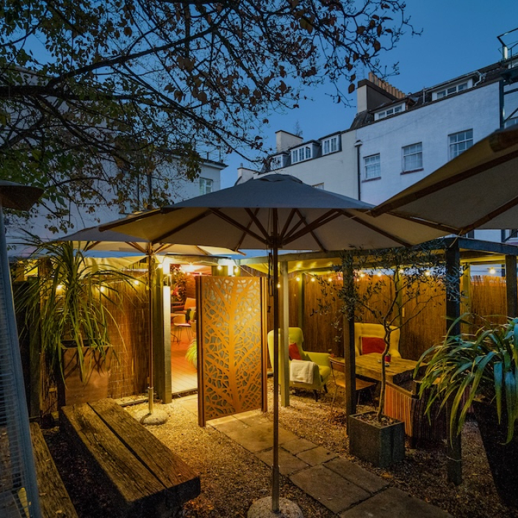 Student Offers at The Square - Member's Club, Bar, and Restaurant